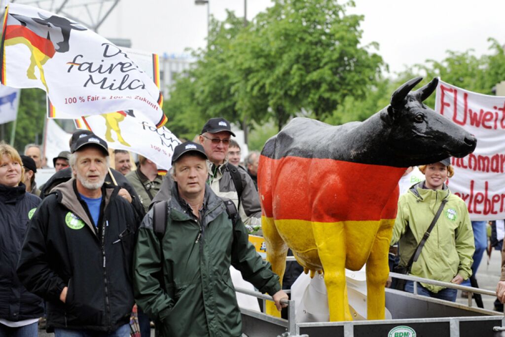 German Dairy Farmers Know Who Runs Europe | theTrumpet.com