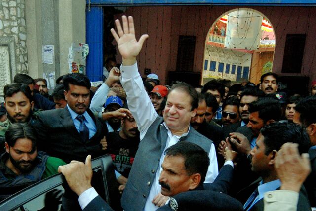 Pakistani Islamists Join With Government Splinter Group | theTrumpet.com