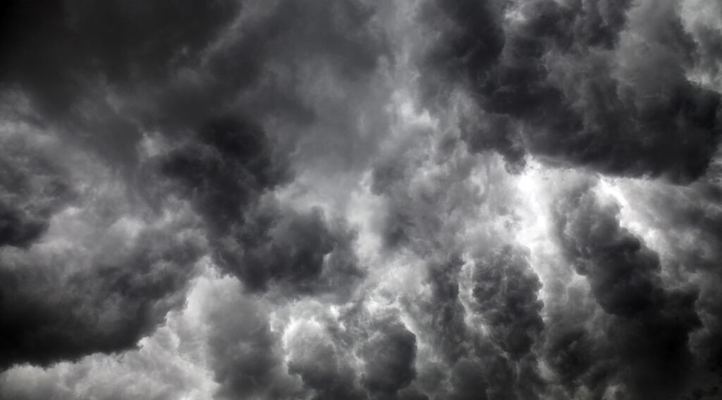 When the Debt Storm Bursts It Will Be Too Late | theTrumpet.com