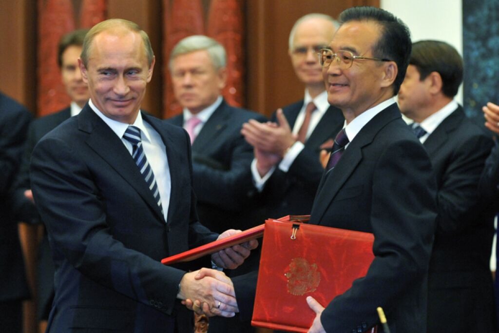 Russia-China Relations Reaching New Highs | theTrumpet.com