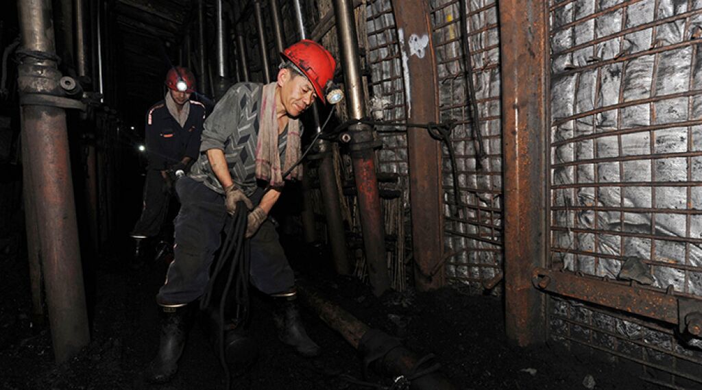 Why Chinese Miners Are Smiling | theTrumpet.com