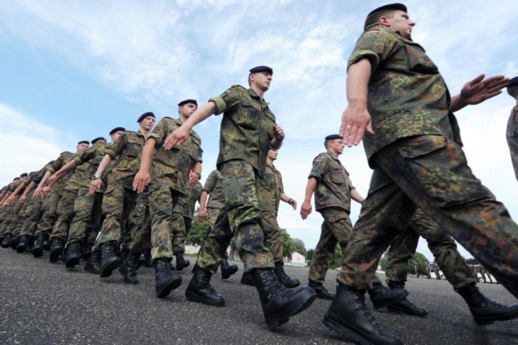 German Military Returning to Its Role at the Center of Society ...