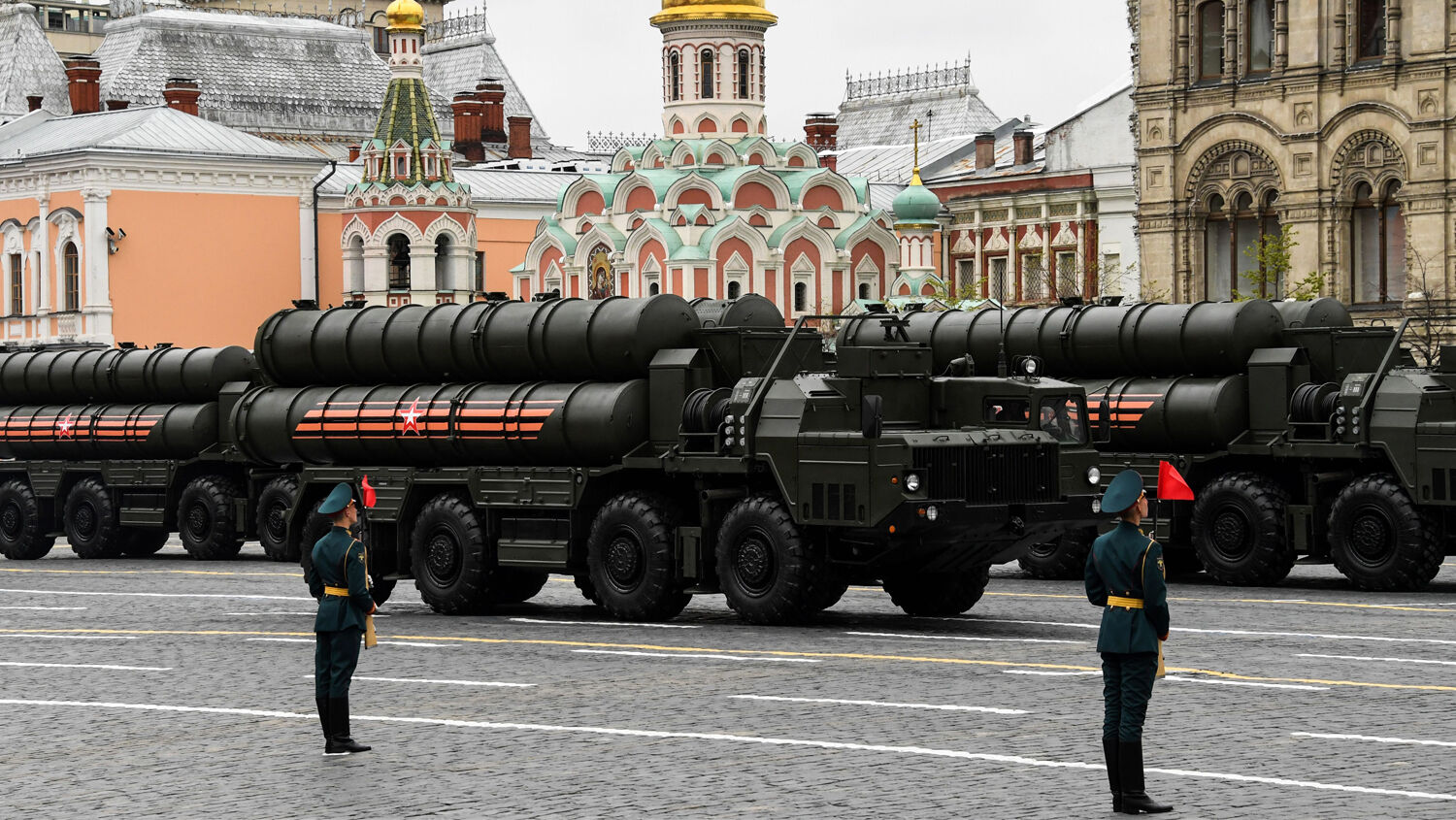 Russia Selling China Advanced Weaponry | theTrumpet.com
