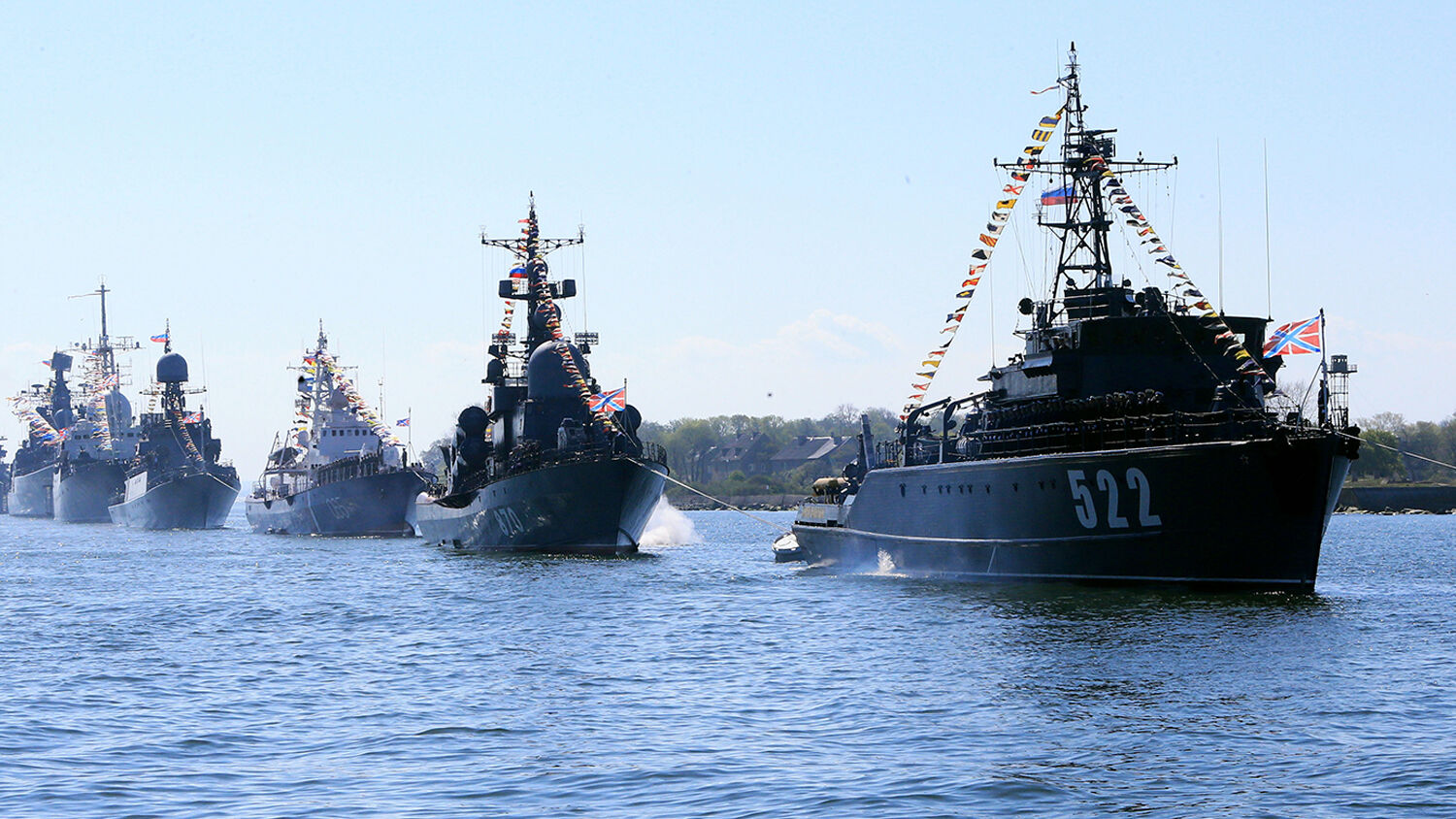 Russian Navy Bolsters Baltic Fleet With Cutting-edge Warships ...