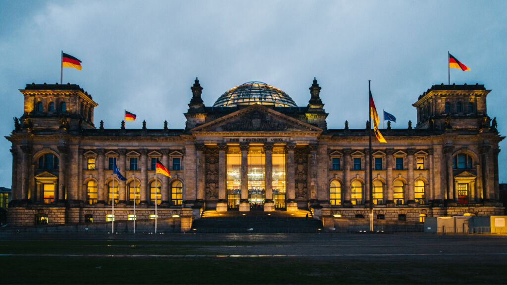To Snuff Out the Fourth Reich, Berlin Is Helping Create It | theTrumpet.com