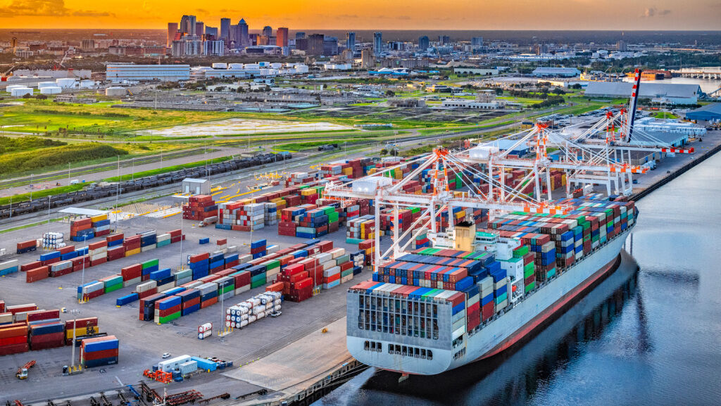 America’s Overdependence on Imports | theTrumpet.com